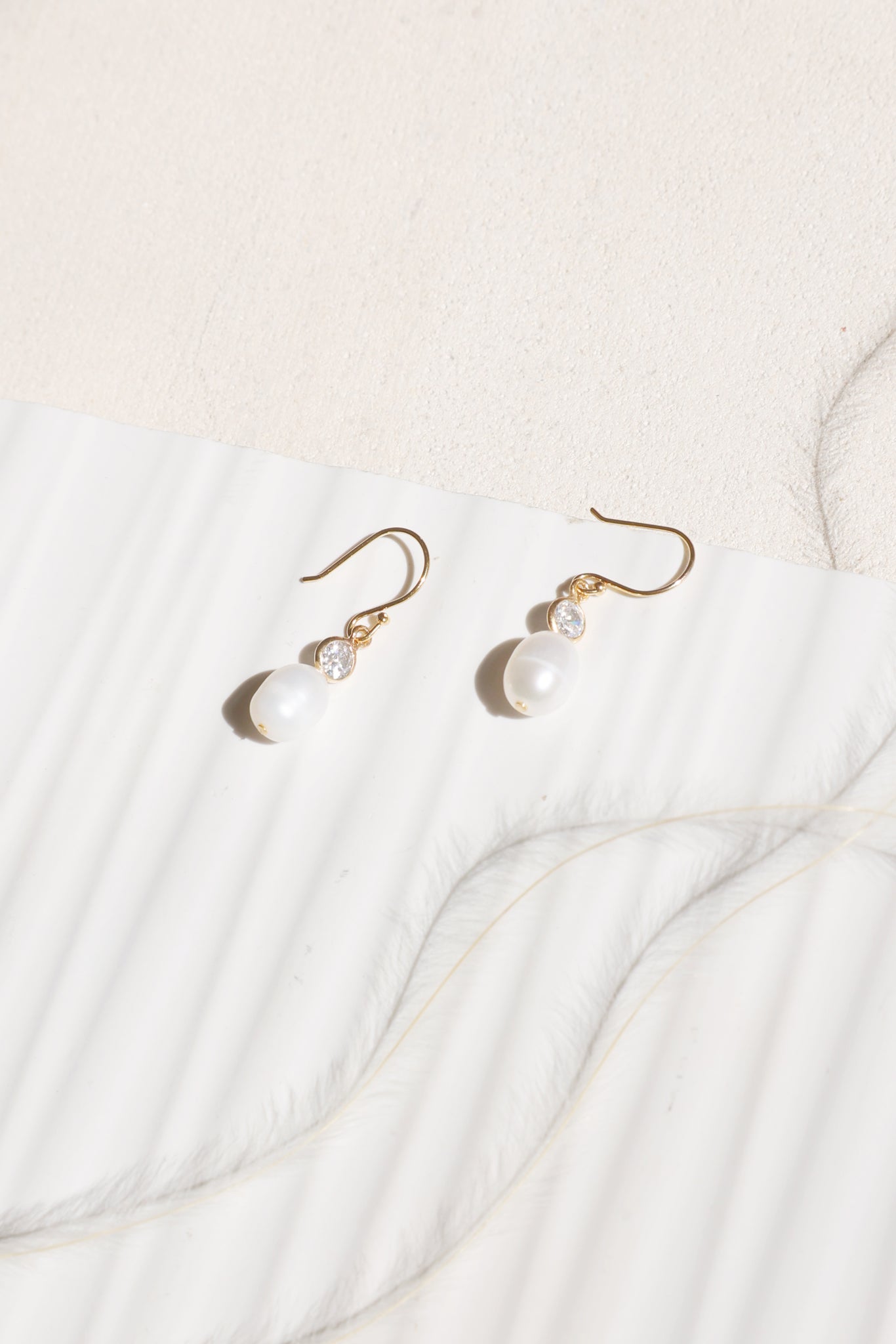 Dainty Pearl Earrings – Serefina